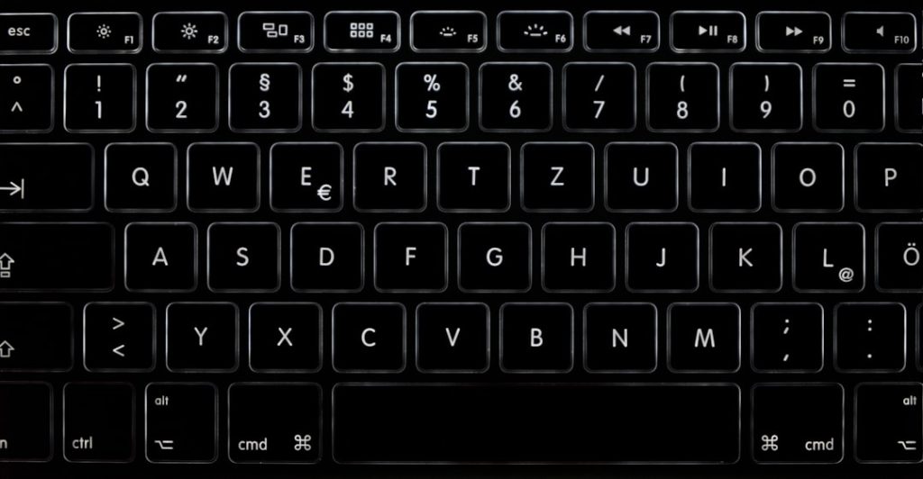 What Is the Return Key and Where to Find It on a Keyboard? - NavThemes